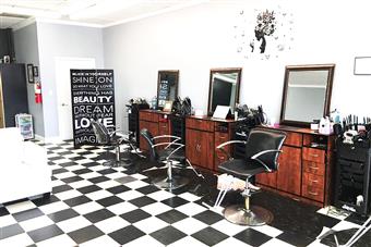 The Mane Room @ Roots Collective Services - Knoxville TN | Vagaro